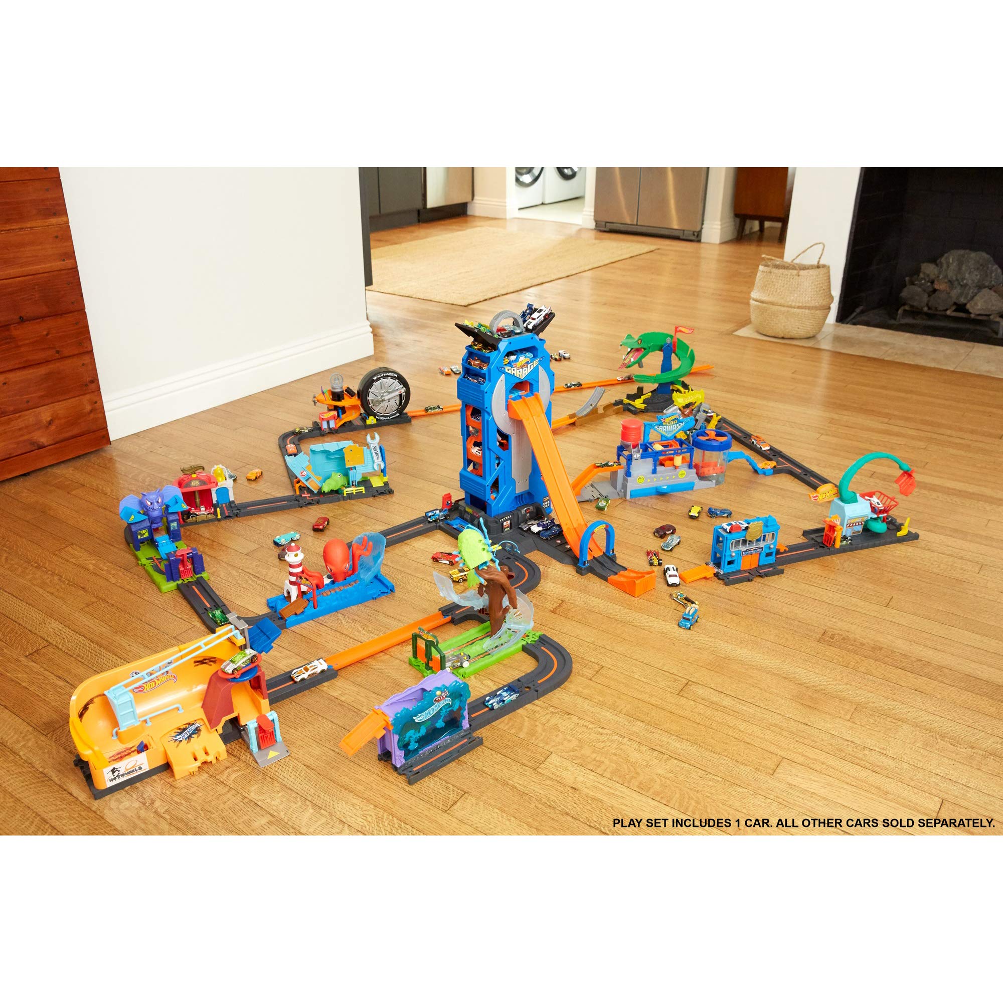 Hot Wheels Mega Garage Playset