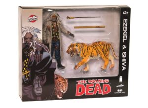 skybound entertainment the walking dead bloody ezekiel & shiva all out war action figures