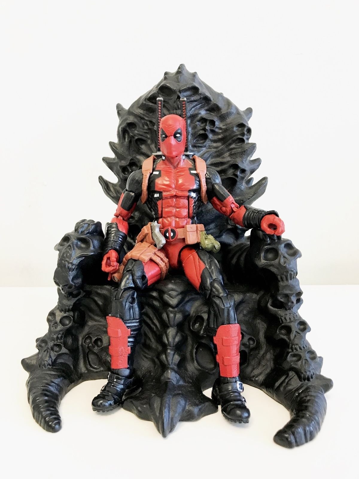 FIGLot 1/12 Scale Death Skull Throne for 6-8 inch Marvel Legend Mezco NECA Storm Collectible (Action Figure NOT Included)