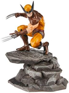 diamond select toys apr182171 marvel gallery, wolverine pvc diorama figure, 9 inches, multicolor