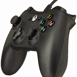 Amazon Basics Xbox One Wired Controller - 9.8 Foot USB Cable, Black, Version 2