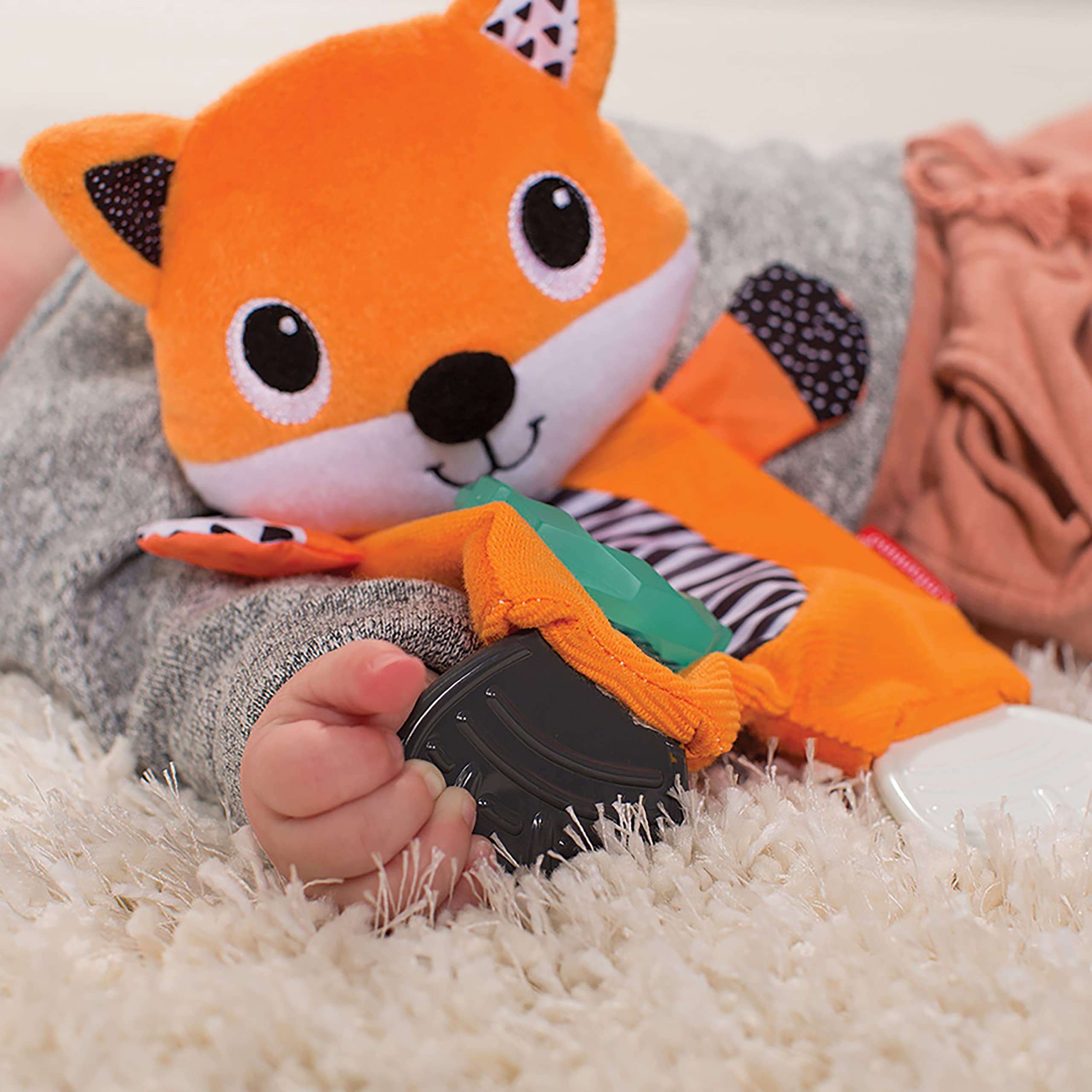 Infantino Cuddly Teether, Fox Character, 3 Textured Teething Places to Soothe Sore Gums, BPA-Free Silicone, Soft Fabric Textures to Explore, Crinkle Sounds to Discover, for Babies 0M+