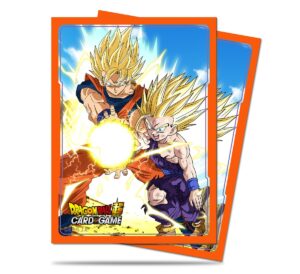 ultra pro official dragon ball super father-son kamehameha standard deck protector sleeves (65ct)