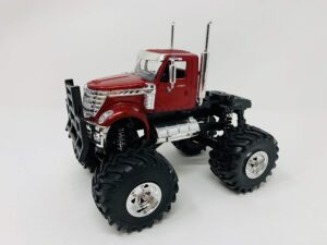 1:43 scale international lonestar monster truck w/ suspension