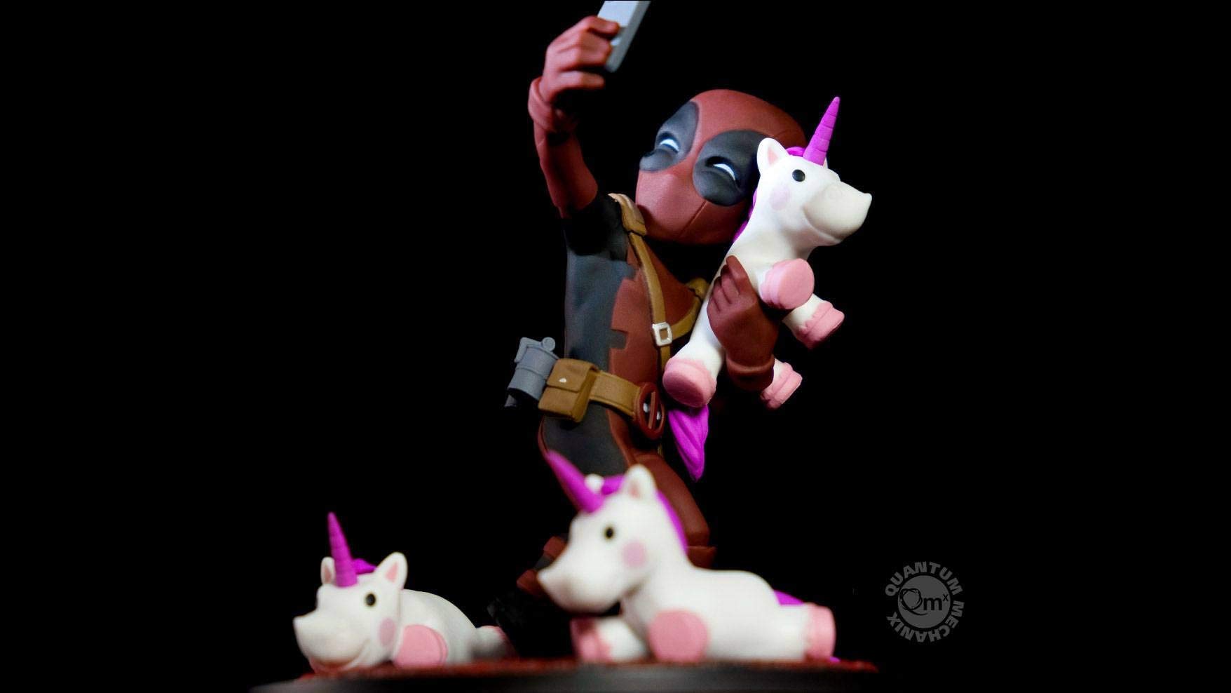 Quantum Mechanix Deadpool Unicorn Selfie Q-Fig Max Toons Figure, Multi-Colored