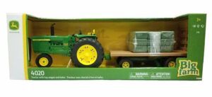 john deere tomy big farm 4020 tractor with hay wagon & bales (1:16 scale)