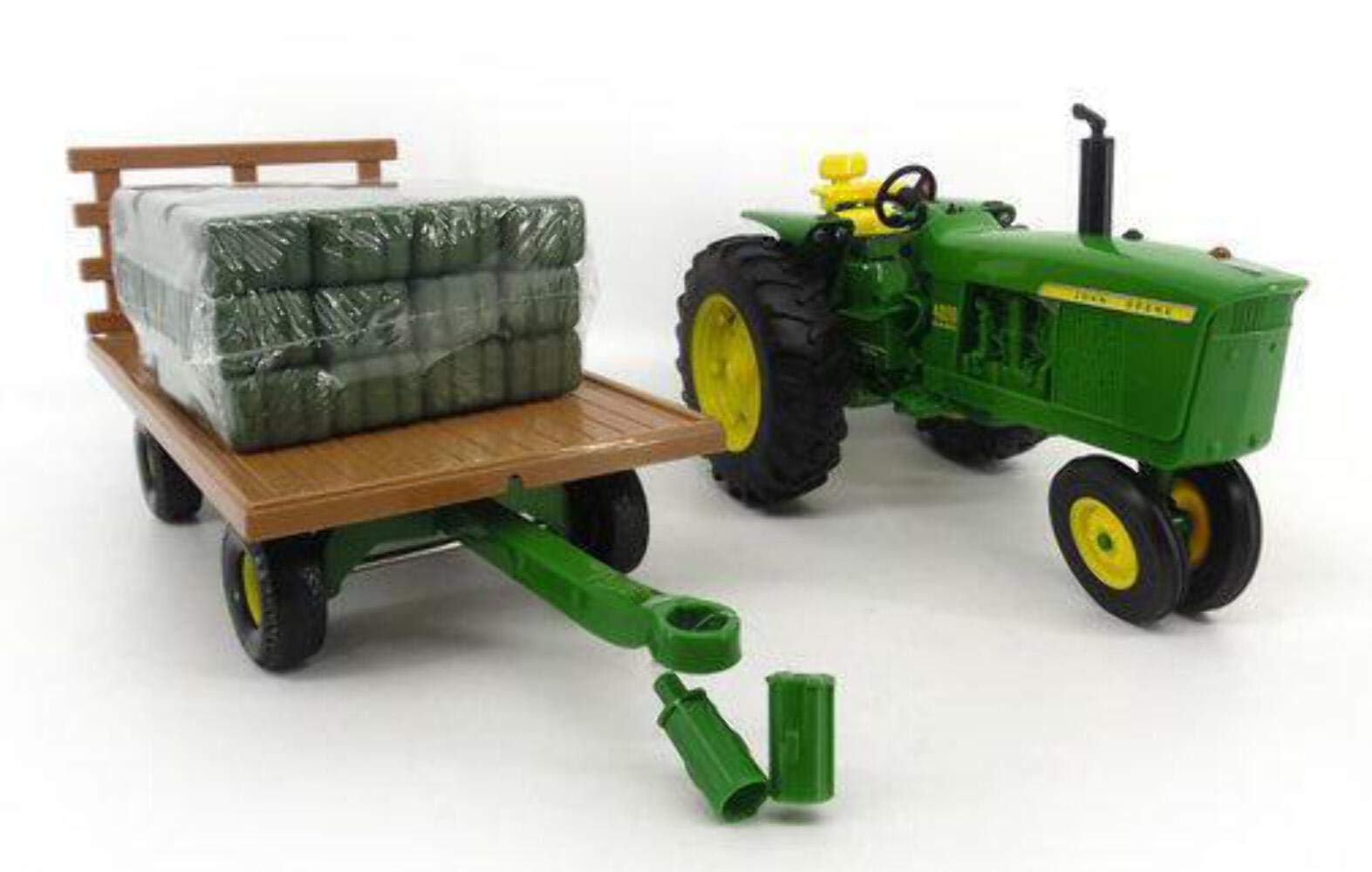 JOHN DEERE Tomy Big Farm 4020 Tractor with Hay Wagon & Bales (1:16 Scale)