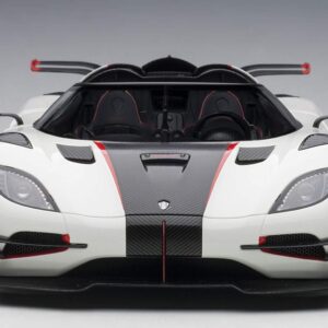 AUTOart Koenigsegg One: 1 Pebble White and Carbon Black with Red Accents 1/18 Model Car 79016