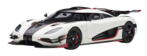 autoart koenigsegg one: 1 pebble white and carbon black with red accents 1/18 model car 79016