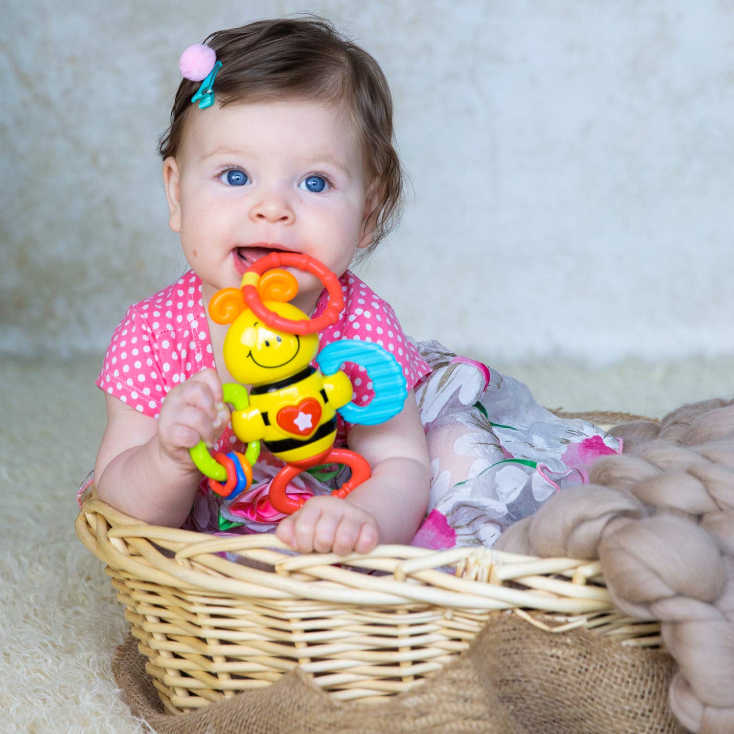 KiddoLab Twist & Rattle Musical Bee Light-Up Toy and Teething Ring for Toddlers - Sensory Chew and Fine Motor Skills Toy for Newborn - Baby Rattle and Teething Toys for 3+ Months Babies