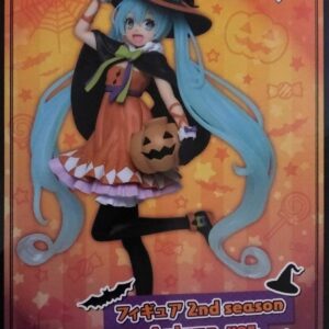 Taito 7" Hatsune Miku 2nd Season Autumn Version Action Figure