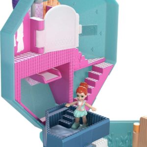 Polly Pocket Playset, Travel Toy with 2 Micro Dolls, Toy Car & Surprise Accessories, Pamperin Perfume Spa Compact