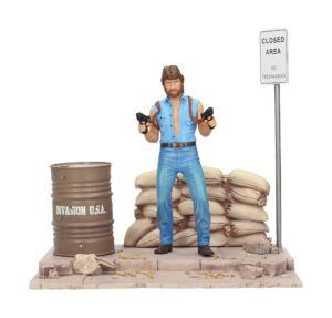 sd toys movie icons: invasion usa matt hunter figure with diorama