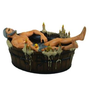 dark horse deluxe the witcher iii: the wild hunt: geralt in bath polyresin statuette brown