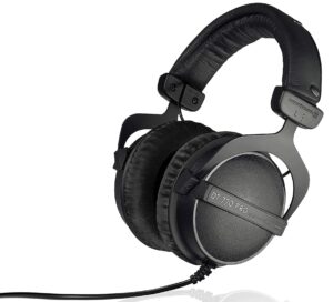 beyerdynamic dt 770 pro 250 ohm professional studio headphones (limited black edition) (renewed)