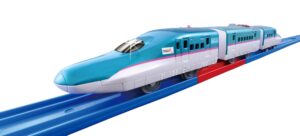 takara tomy speed ​​change in plarail s-16 rail !! e5 shinkansen hayabusa