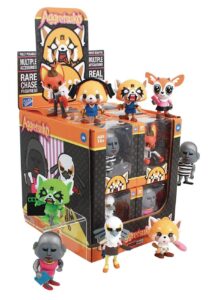 the loyal subjects aggretsuko action vinyls window box (12 figures)