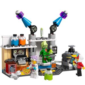 lego hidden side j.b.’s ghost lab 70418 building kit, ghost playset for 7+ year old boys and girls, interactive augmented reality playset (174 pieces)