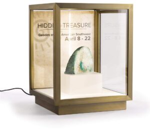 displays2go tabletop glass display cases with led lighting – bronze (dc1620sgss)