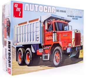 amt autocar dump truck - 1/25 scale model truck kit - buildable vintage vehicle for kids and adults