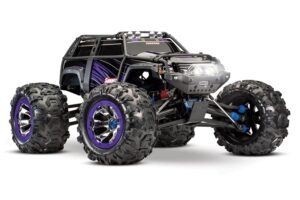 traxxas summit: 1/10 scale 4wd electric extreme terrain monster truck with tqi link enabled 2.4ghz radio system