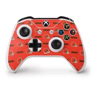 skinit decal gaming skin compatible with xbox one s controller - officially licensed nfl cleveland browns blitz series design