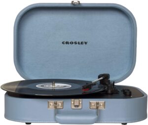 crosley cr8009a-glc discovery vintage bluetooth 3-speed belt-driven suitcase vinyl record player turntable, glacier