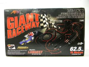 afx 22020 giant raceway ho scale electric slot car