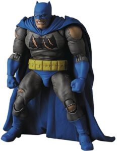 the dark knight returns: triumphant batman mafex action figure, multicolor