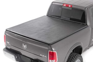 rough country soft tri-fold truck bed tonneau cover for ram 1500/2500 (2009-2018) - fits 6'4 bed, weather-resistant bed cover