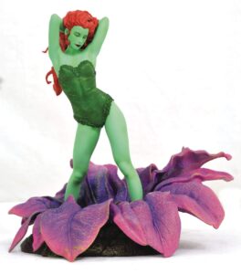 diamond select toys dc gallery: poison ivy pvc figure, multicolor, ,9 inches