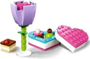 lego friends flower and chocolate box build 30411 (75 pcs)