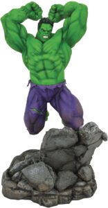 marvel premier collection: the hulk statue, multicolor, 17 inches