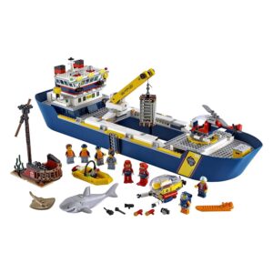 lego city ocean exploration ship 60266, toy exploration vessel, mini helicopter, submarine, shipwreck with treasure, lifeboat, stingray, shark, plus 8 minifigures (745 pieces)