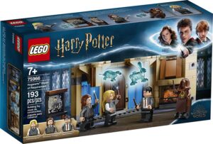 lego harry potter hogwarts room of requirement 75966 dumbledore's army gift idea from harry potter and the order of the phoenix (193 pieces)