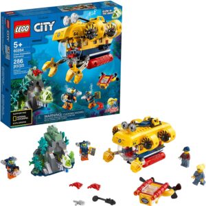 lego city ocean exploration submarine 60264, with submarine, coral reef setting, underwater drone, glow in the dark anglerfish figure and 4 explorer minifigures (286 pieces)