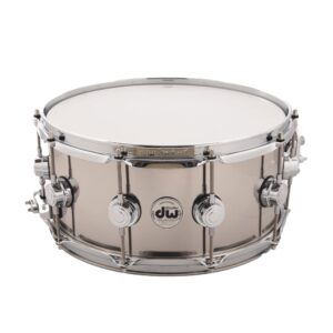 drum workshop dw collector's series stainless steel snare drum with chrome hardware 14x6.5" drvl6514spc