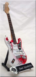 jimi hendrix miniature guitar monterey pop w/guitar pick