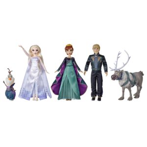 disney frozen 2 frozen finale set, anna, elsa, kristoff, olaf, sven dolls with fashion doll clothes and accessories, toy for kids 3 and up (amazon exclusive)