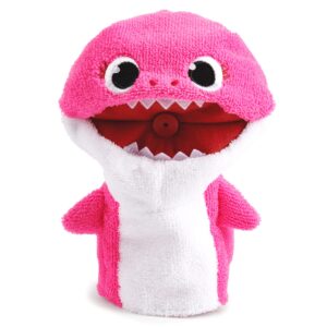 wowwee baby shark official - splash & spray mommy shark bath buddy