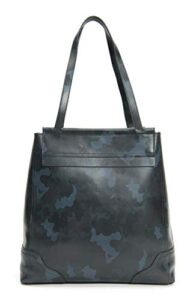 frye womens charlie simple tote handbags, ocean camo, one size us