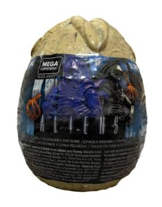 aliens alien egg mini figure & slime mystery pack [1 random figure]