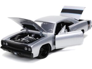 jada toys bigtime muscle 1:24 1970 plymouth roadrunner die-cast silver, toys for kids and adults