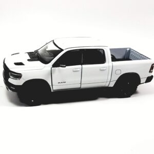 kinsmart 2019 white dodge ram 1500 pickup truck1/46 o scale diecast truck