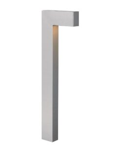 hinkley atlantis 1518tt-ll large led low voltage landscape pathway light - 12v, dimmable, aluminum - titanium