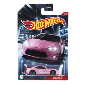 hot wheels themed auto selection of cult racers, 1:64 scale vehicles with authentic details & realistic decos for collectors & kids 3 years old & up