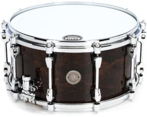 tama pwb147 starphonic walnut 7 x 14-inch snare drum - gloss black walnut burl