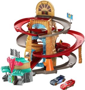 ​disney and pixar cars toys, playset with 2 vehicles, radiator springs mountain race ​​​