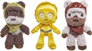 mattel star wars plush 8-inch figure 3-pack, return of the jedi endor celebration set, 2 ewoks & 1 c-3po soft robot doll with metallic fabric