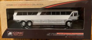 iconic replicas mci mc-7 bus white 1/87 scale-ho scale new! perfect for custom!